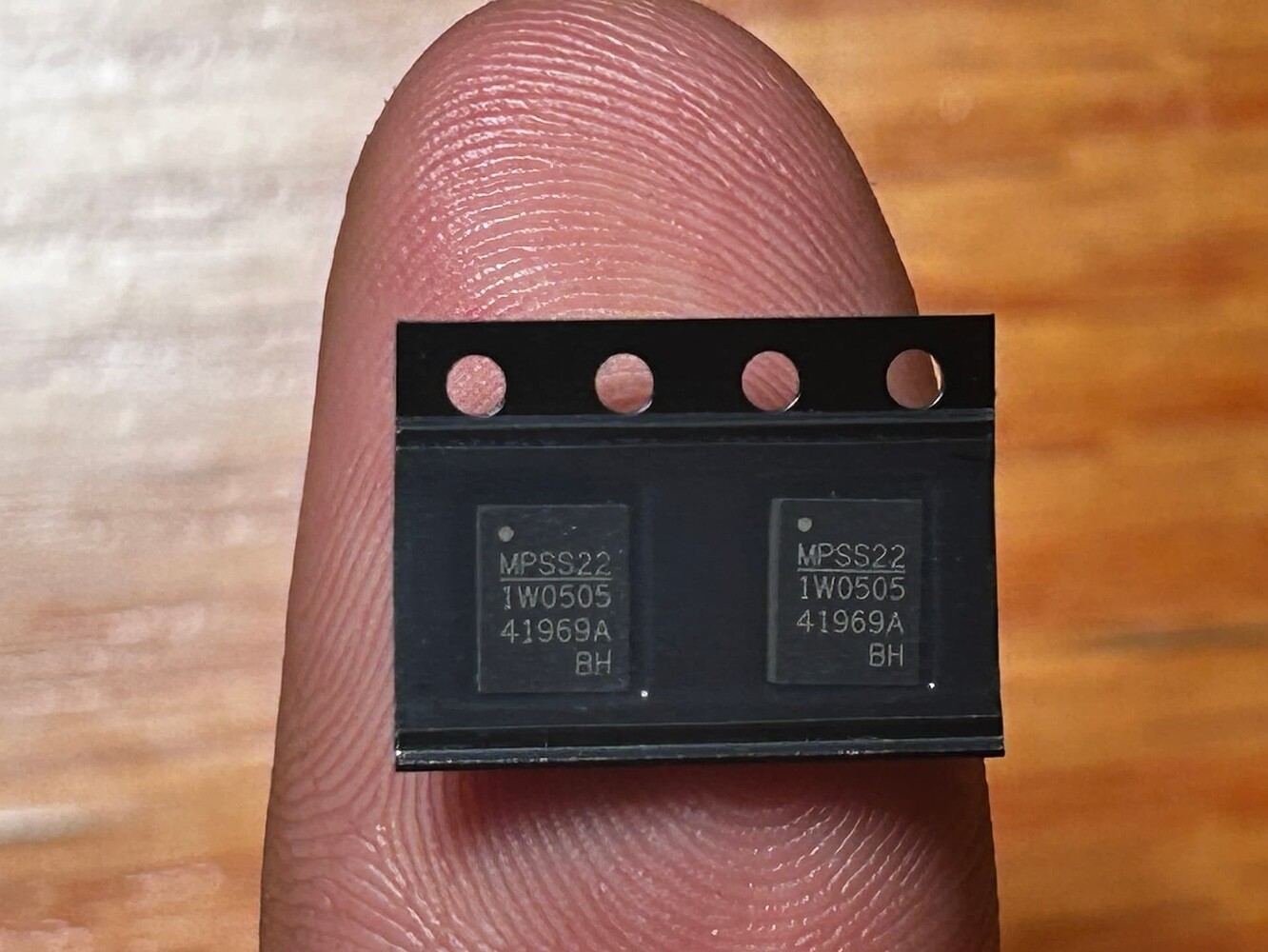 MIE1W0505BGLVH 评测：高性能隔离式 DC/DC 电源模块 - 隔离电源解决方案 - MPS技术论坛